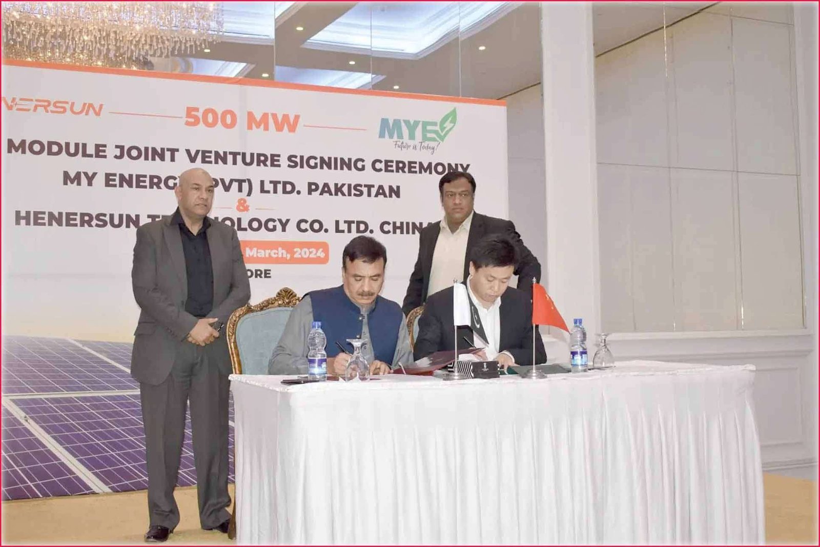 Powering The Future: $700 Million Solar Venture Sparks Renewable ...